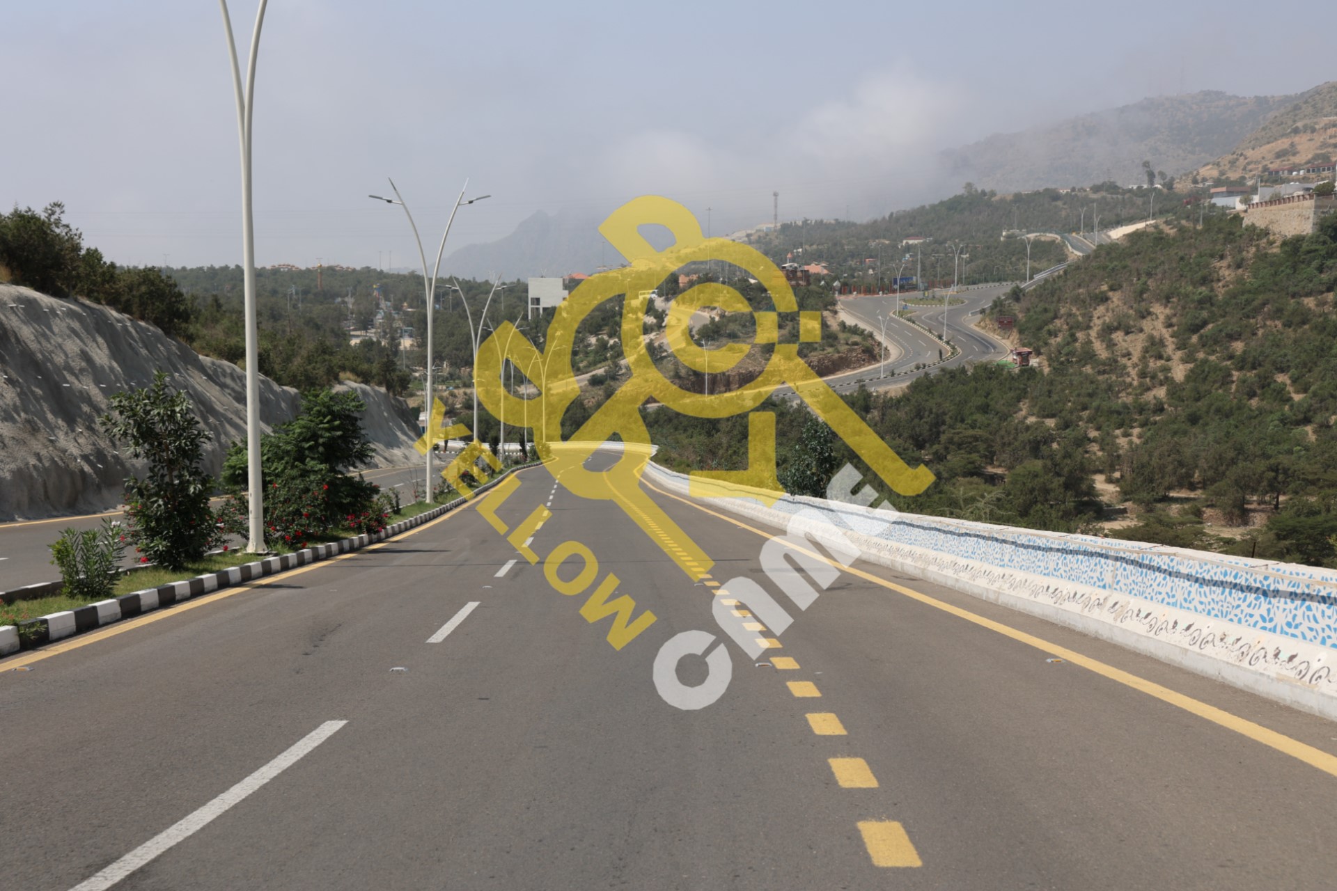 Yellow Camel | Locations